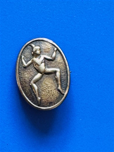 1940 Girl Guide, Brownie Promise Copper Pin - Etsy UK