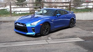 TFL Reviews the R35 Nissan GT-R, Godzilla Still Impresses Despite Old Age