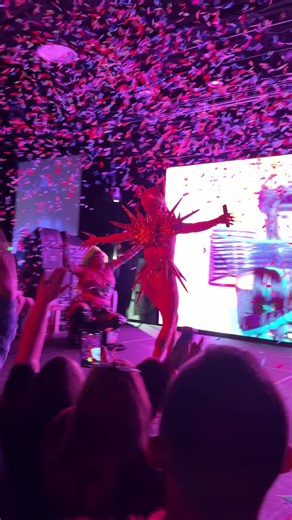 Can’t spell @Nini Coco without ICON 🌟 @RuPaul’s Drag Race #rpdr18 #denver #teamninicoco Congrats on an amazing first episode 🙌🏻👏🏻 bring that crown home to the Mile High City, Baby! This is going to be a fun season 🤡