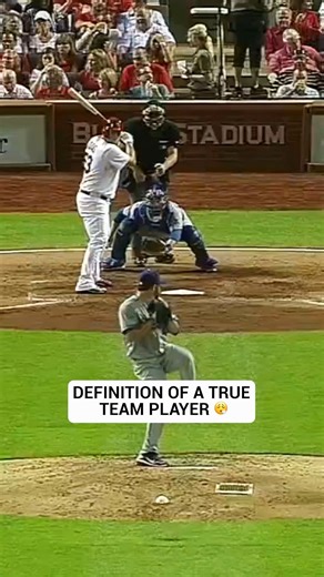 He understood the assignment 👀 #STLCardinals #MLB | FanDuel Sports Network Midwest