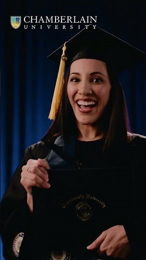 Nurses Can Advance with Chamberlain and Save