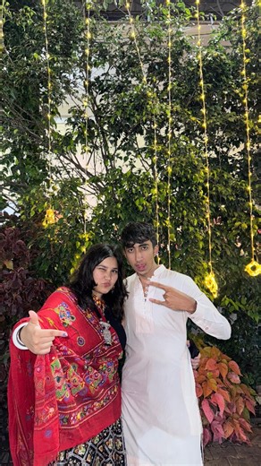 TNC- The Naach Company | Wedding Choreographers on Instagram: "WORKSHOP ALERT 🚨 Bring some sizzle to your sangeet with this choreography... Coming soon!! . . . . ( Workshop, dance , Bollywood, sangeet , Choreography) #thenaachcompany #viralreels #explorepage #dodharitalwar #love #sangeet #weddingchoreography #bhyp #trending"