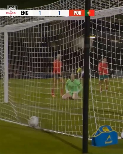 127K views · 1.9K reactions | An impressive team goal earns our U23 #YoungLionesses a draw with Portgual in Northampton 欄 | England football team | Facebook