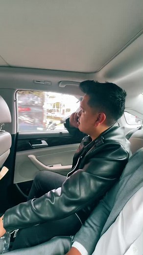 Exploring Quito from the Driver's Seat