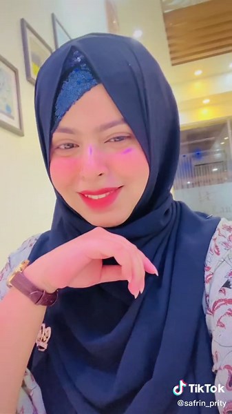 Mentos Girl on TikTok