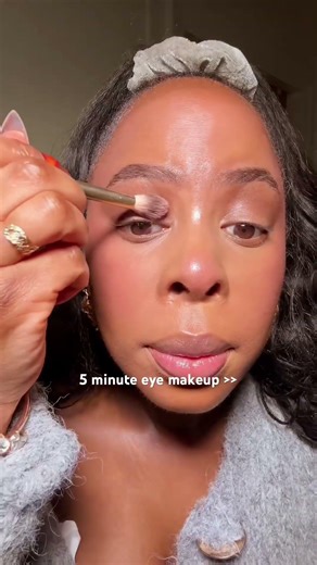 ⏱️ 5 Minute Eye Makeup Tutorial | Quick & Easy Glam Eyes ✨ #EyeMakeupTutorial