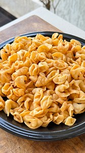 Cheese Nimki/Namak Pare Recipe🥠 | Diwali Snack Recipe | Cheese Namkeen Recipe✨ | The Terrace Kitchen