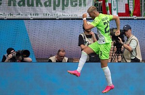 Wind bombede videre og blev helten for Wolfsburg