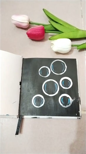Easy painting technique || How to print Bubbles #acrylicpainting #creativeart #satisfying
