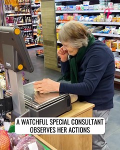 Today is her lucky day owing to a shop assistant | Tips & Tricks