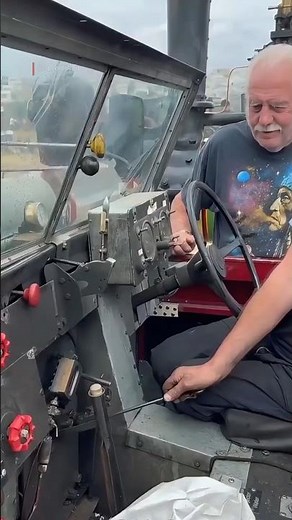 This Land Rover Runs on COAL! World’s Only Steam-Powered SUV | Frank Rothwell’s Incredible Invention