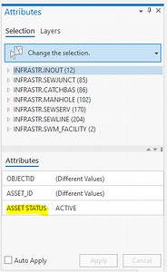 Attributes Pane — Update common field in multiple FCs using single action