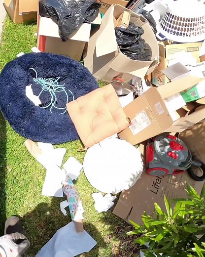 Street Scrapping Before The Garbage Truck Crushes It All! #polyprophet #youtube #free #treasurehunt #hardrubbish #australia #curbside #sidehustle #dumpsterdiving #streetscrapping #scrapping #scavenger #reseller #resell #relaxing #asmr #value