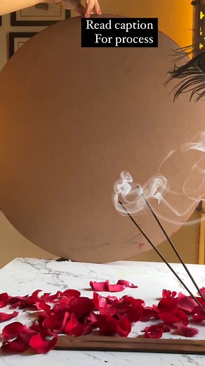 10K views · 10K reactions | Har Har Mahadev Can be customised in any size Dm for order 9905001043 Read step by step and drop ❤️ if you like it✨✨ Step 1) find circle Step 2) draw circle Step 3) colour the base with white colour Step 4) draw the outlines Step 5) now start colouring Step 6) then varnish Step 7) clay work Step8) paint the clay part Step 9) varnish Step 10) mirror work✨✨✨ #shiva #parvati #lippanart #art #patna #bihar | Shreya Kumari | Facebook