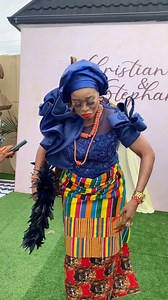 … And it’s a wrap for #aStepforChris: The Traditional 🙌🏾 Clearly, the mummies were the stars of this show 😂😂😂 @fantastic4reloaded did what needed to be done 🙌🏾 #aStepforChris Live Coverage: @riversbrides Bride: @steph_chikeka Event Planning: @Oraventss Outfit: @zateemeeofficial Okuku & Dressing of bride: @iyenemibeadscollection Makeup: @iheomabeauty Hairstyling: @hairbyshayron Accessories: @iyenemibeadscollection Decorator: @imaz.signature_events Cake: @cakehavenphc MC: @pastortalkingdrum