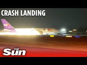 Sparks fly as FedEx plane crash lands on Chattanooga runway