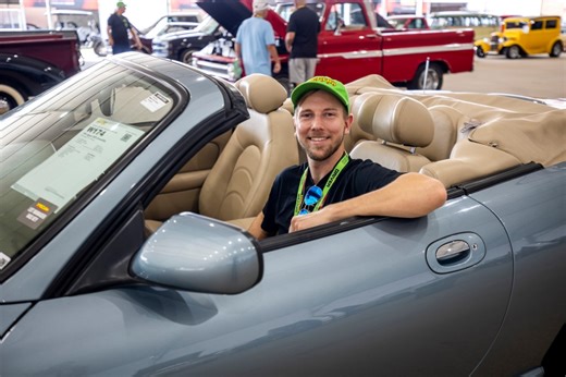 Mercedes, Jaguars and more: My day as a Mecum Auctions ‘green hat’ driver