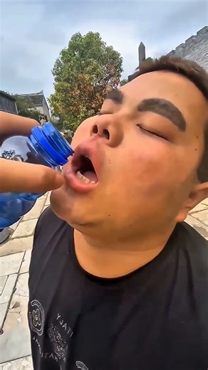 "These Chinese Statues Will Give You Chills!"