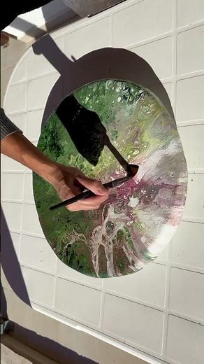 Pouring Technique Creates These Vibrant Mosaic Tables #satisfying #artprocess #mixedmediaart