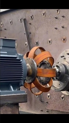 Why is a rubber coupling placed on the motor shaft?