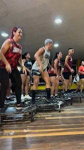 24K views · 509 reactions | Seguraaaaa Virgínia, o Power Jump não para… 來 Só quem me segue vai pegar a referência!!! #jump #academia #treino | Andrey Alonso | Facebook