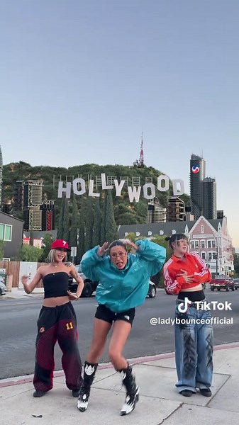 Lady Bounce: Unforgettable Dance Performance in LA
