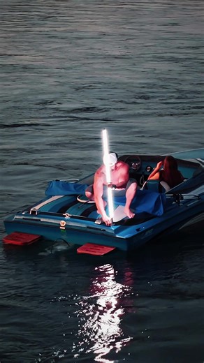 Mwhips All-In-One LED Stern Light & Boat Whip Docked, beached, or cruising at dusk, stay bright, visible, and safe. Plug it in, lock it down, press the wireless control. In seconds, choose from 12 solid colors, 32 brightness levels, 366 patterns, and multiple speeds. Underway? One tap turns the colors off while the white tip stays on making it US Coast Guard compliant. Anchored or beached? Tap it back on and it returns to your last color. Don’t fall for rebranded knockoffs this season. Built wit