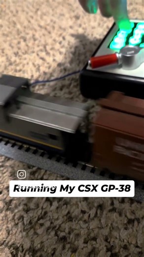 HO Scale CSX GP-38 Diesel Loco #hoscaletrains #train #dieselengine #modeltrains #csx