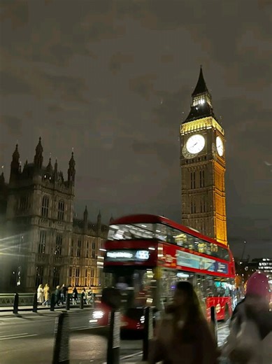 Emotional Funeral Attire Choices: A Best Friend's Story