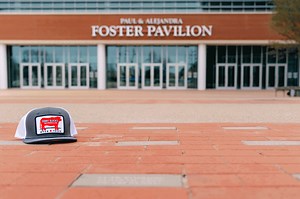 46K views · 44 reactions | Adding that barbecue flavor (in hat form) to game day  7,000 lucky fans will get a Terry Black's Barbecue hat on their seat at tomorrow night's Baylor Men's Basketball game against Houston 梨 #SicEm | Baylor Athletics | Facebook