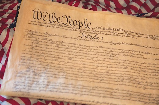 What rights and responsibilities do people in the USA have? - BBC Bitesize