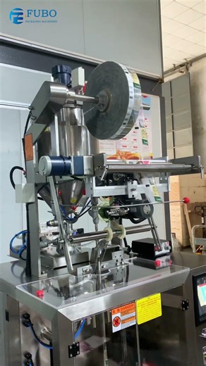Strip sachet packaging machine