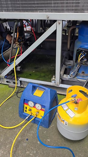 Servicio correctivo a chiller trane video 4 #education #airconditioner #Refrigerator #contentcreator #trabajo #chiller #calor #aireacondicionado #Minisplit | soluciónes de enfriamiento s.a de c.v