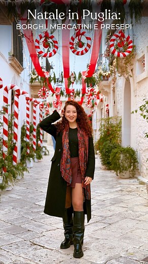 ILARIA - Travel Blogger e Social Media Manager - Lecce on Instagram: "Se conoscete altri eventi di Natale in Puglia, scrivetemeli nei commenti 🎄✨ Sono ancora troppi quelli convinti che la Puglia sia un posto da vedere solo in estate, invece, io vi sfido a viverla anche in inverno, soprattutto nel periodo di Natale, quando si veste di luci, colori ed eventi, diventando una delle regioni più magiche d’Italia! Nel video trovate borghi + mercatini/eventi + tutte le date dei presepi. Le date le ho c
