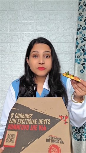 Priya Chouhan ✨️ on Instagram: "🚨 New launch alert! Meet the all-new Crafted Flatzz by Pizza Hut 🍕🔥 Flat. Loaded. Seriously delicious. 🤤 #CraftedFlatzz #PizzaHut #NewLaunch #PizzaLove #FoodReels InstaFood PizzaTime PizzaHut CraftedFlatzz PizzaLove FoodReels ReelsIndia CheesyGoodness PizzaCravings TrendingReels FoodiesOfIndia"