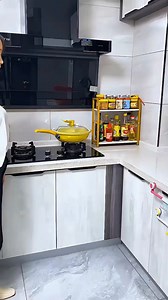 Smart sliding hooks that turn cabinet doors into storage. | Lili Animate