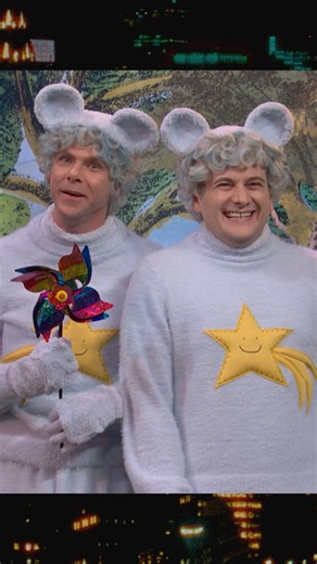 896K views · 8.8K reactions | look at the pinwheel anna! | Saturday Night Live | Facebook