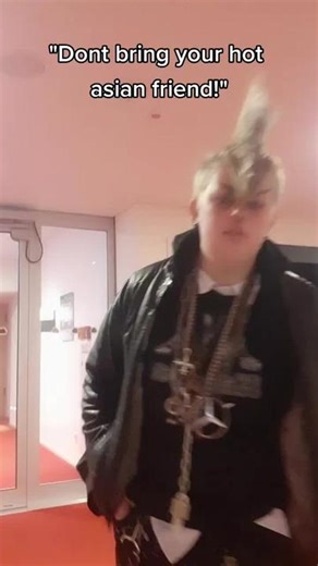 Awkward Dancing Moments: When You're Completely Off Beat