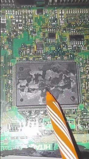 How eeprom chip functions