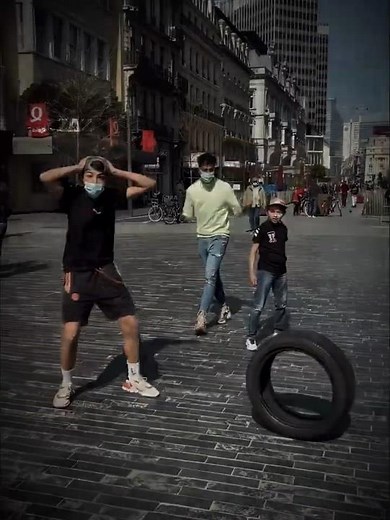 People Trying To Hit Target Vs KID