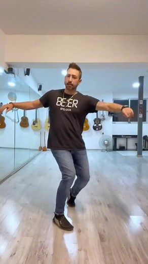 Unique SALSA spin! (Tutorial) #salsaturns #salsaspins #salsadance #salsatutorial