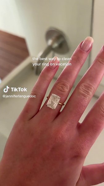 How to Clean Your Engagement Ring Like a Pro