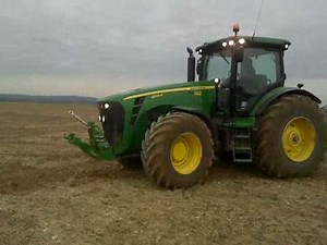 John deere 8245R.mp4