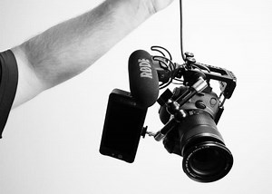 Camera Universal L-Cage Port Protector And Accessory Mount