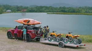 ប្រេងម៉ាស៊ូត Caltex ជាមួយ Techron D ផ្ដល់ឲ្យម៉ាស៊ីនយានយន្តរបស់លោកអ្នកនូវថាមពលខ្លាំង ទោះជាដឹកធ្ងន់ប៉ុណ្ណាក៏នៅតែស្រាល។ សូមអញ្ជើញទៅកាន់ស្ថានីយប្រេងឥន្ធនៈ Caltex ដែលនៅជិតលោកអ្នកបំផុត ហើយទទួលយកភាពខុសគ្នាឥឡូវនេះ! Caltex Techron D diesel fuel provides your vehicle’s engine with the power to make even heavy loads feel lighter. Find the nearest Caltex Station and experience the difference now! | Caltex Cambodia