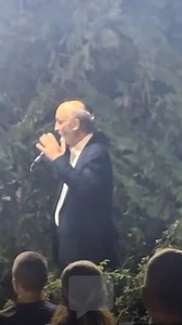 230K views · 1K reactions | جعجع في خطاب الغائي في منطقة بشري يُهاجم فيه ابن عم ستريدا.. عنا سوسة بالضيعة اسمها رياض طوق".. يشار الى ان طوق هو اعلامي ويحمل نفس النهج اليميني الذي تتبناه "القوات" وسبب هجوم جعجع هو ترشح طوق او دعم مرشحين في المنطقة! | bintjbeil.org | Facebook