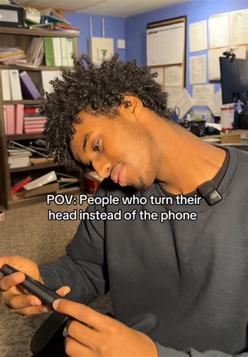 Which one are you?😭 #phone #iphone #head #landscape #portrait