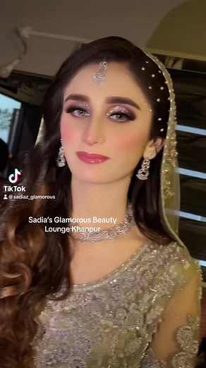 #glowup #makeup #glitter #sadiasglamorousbeauty #weddingtiktok #weddingdress #weddingday #bride #fyp #fypシ #foryoupage #CapCut #trending #viral #viraltiktok #model #mehndi #1millionaudition #CapCutVelocity #glassskin #latest #viralsong #wedding