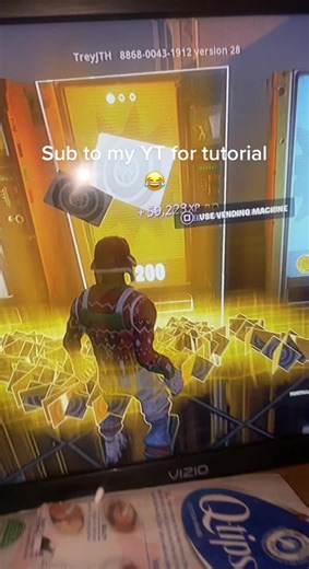 Sub to my Yt😂😂 #DisneyPlusVoices #fortnitexpglitch #fortnite #ps4