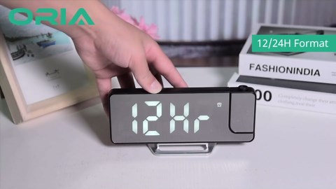 ORIA Projection Alarm Clock, 7.9'' Digital Alarm Clock with 180° Rotatable Projector, LED Alarm Clock with Temperature, 4-Level Dimmer, 12/24H, Snooze, for Home, Bedroom Ceiling, Living Room